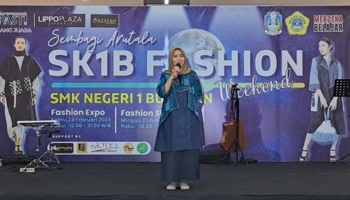 Ratusan Karya Siswa SMK Negeri1 Buduran Pamerkan di Lippo Plaza